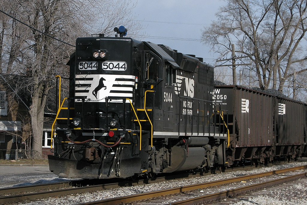 NS 5044